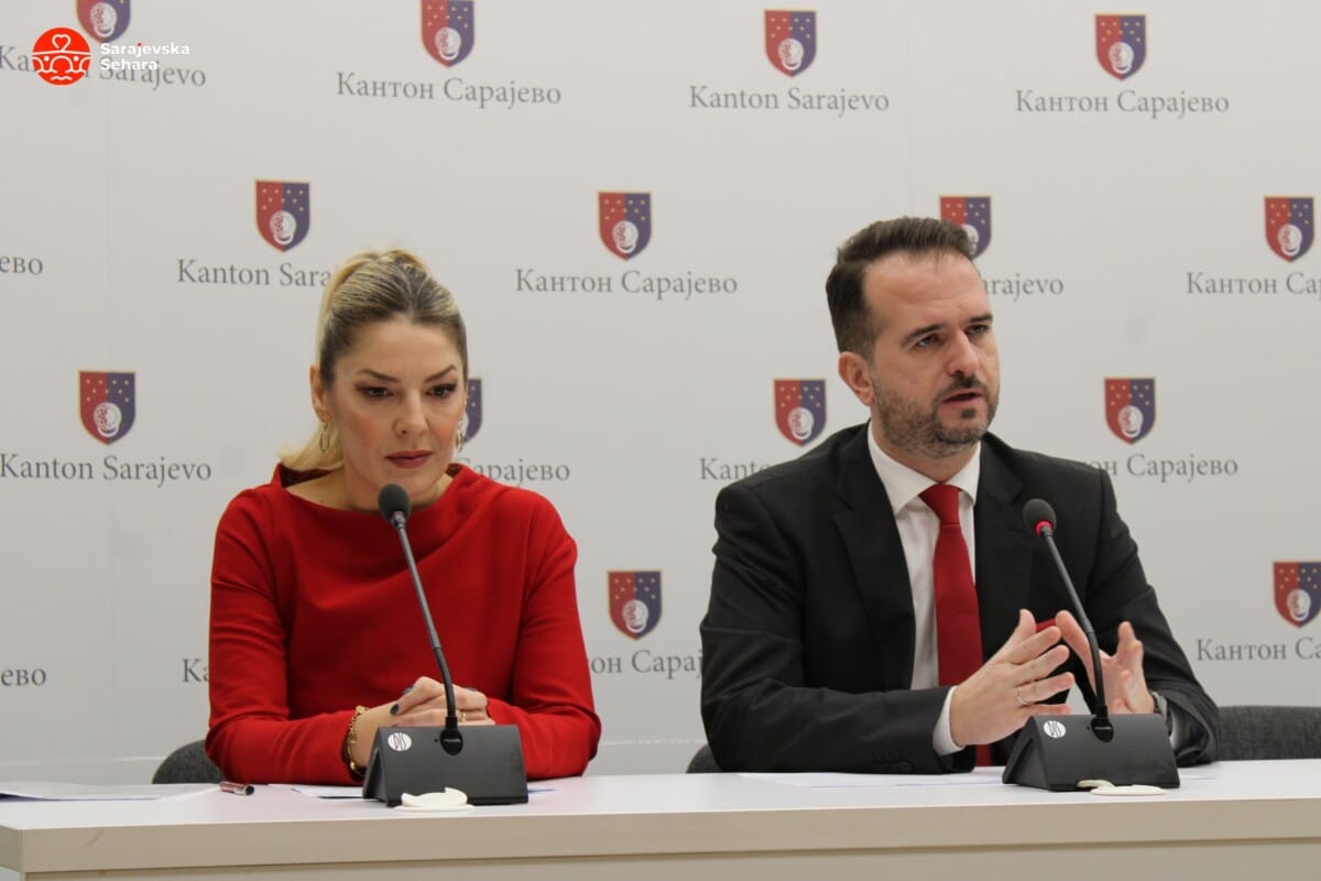 Foto/ Novi ministri u Vladi KS Adna Mesihović i Afan Kalamujić ...