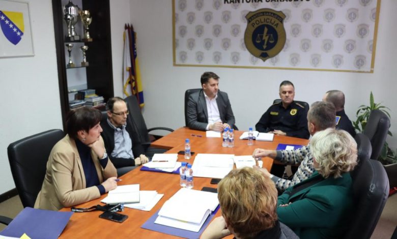 MUP KS: Počela primjena digitalnog sistema za upravljanje dokumentima ...